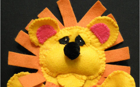 How to Make our Free Felt Lion Puppet – Thimble-art