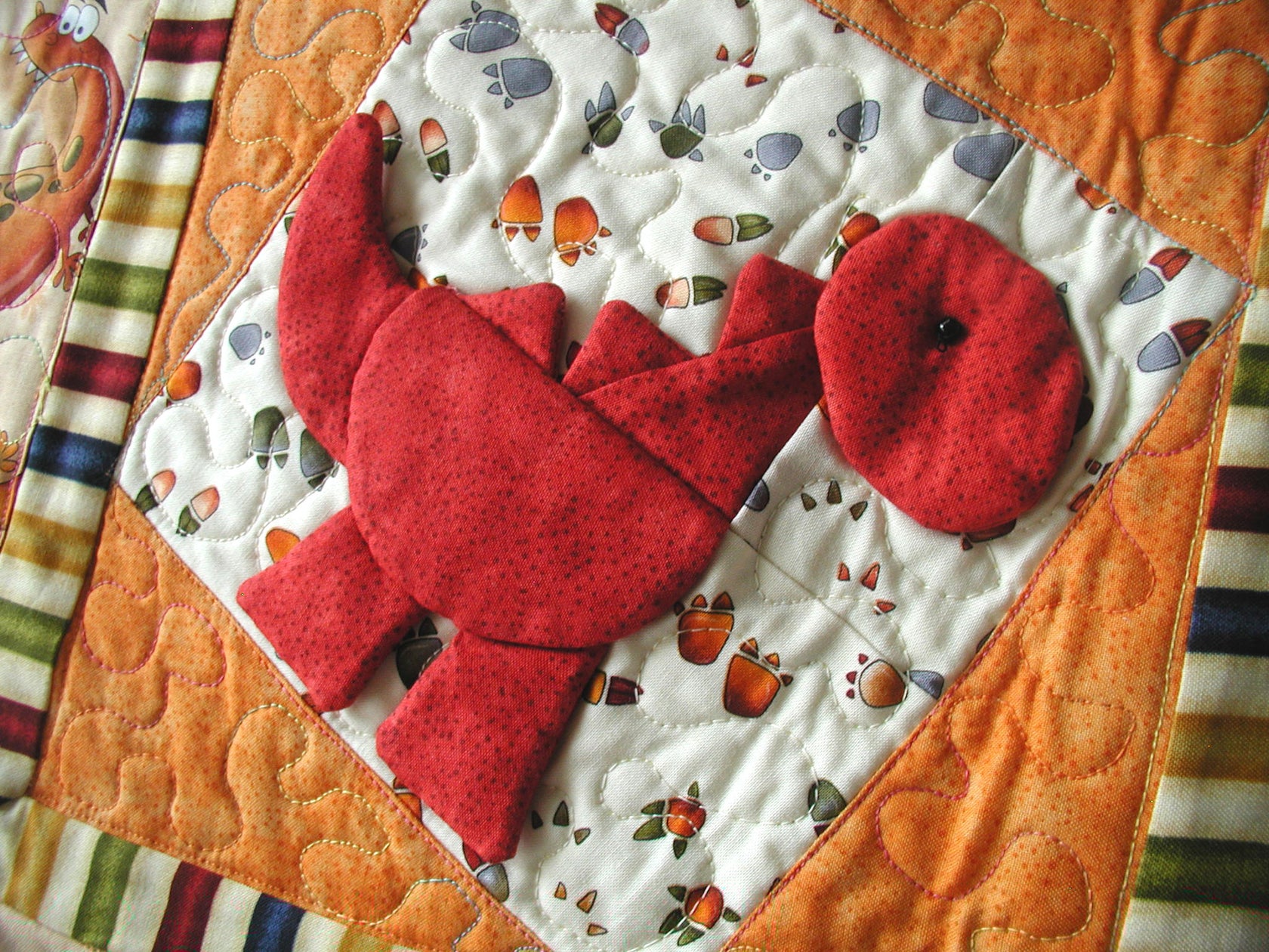 Dino-sew-us – 3D Dinosaur Quilt Pattern with Dimensional Paper Piecing ...